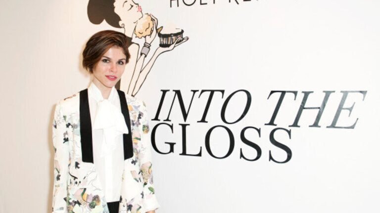 The Glossier Story: How Emily Weiss Turned a Blog into a Billion Dollar ...